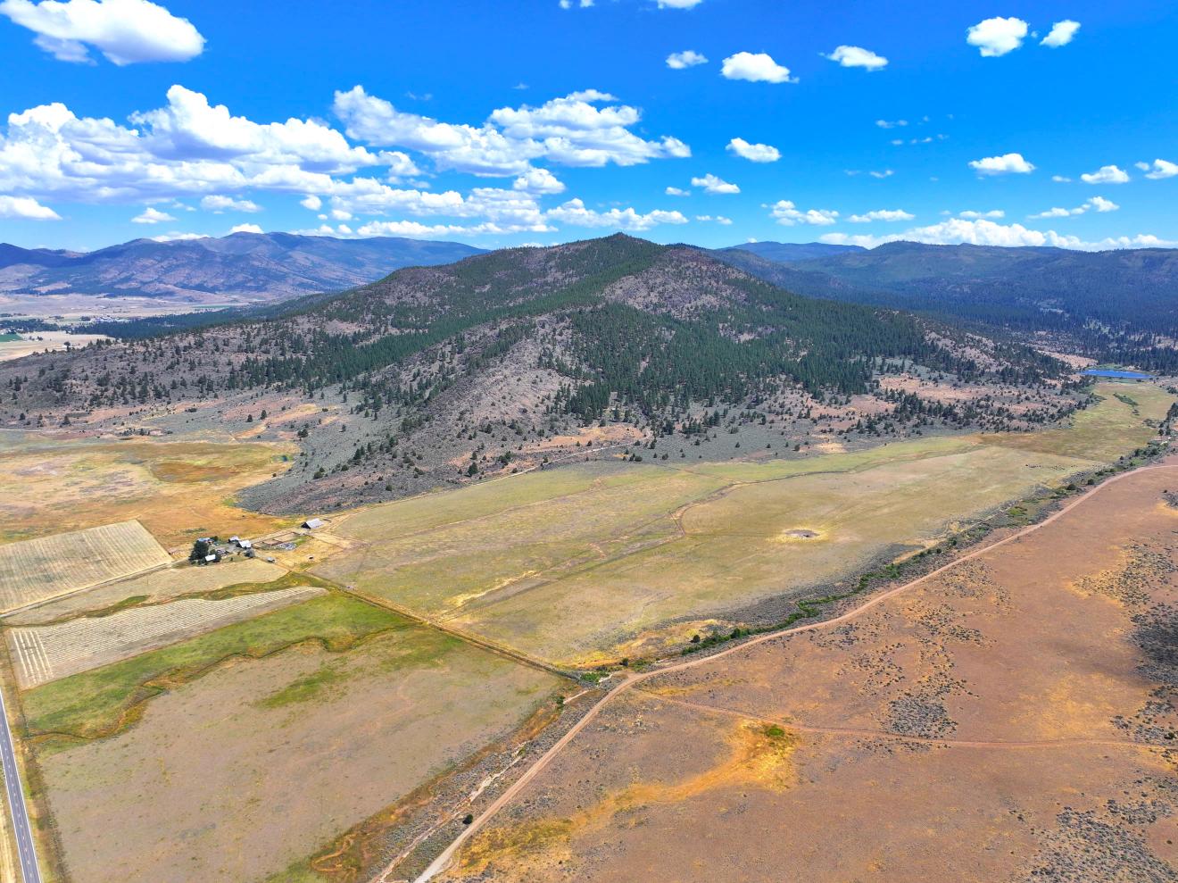 Far West Real Estate | Ranches | Antelope Valley Ranch