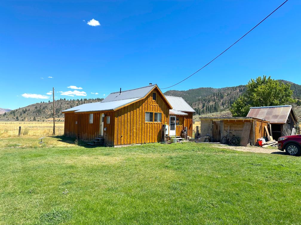 Far West Real Estate | Ranches | Antelope Valley Ranch
