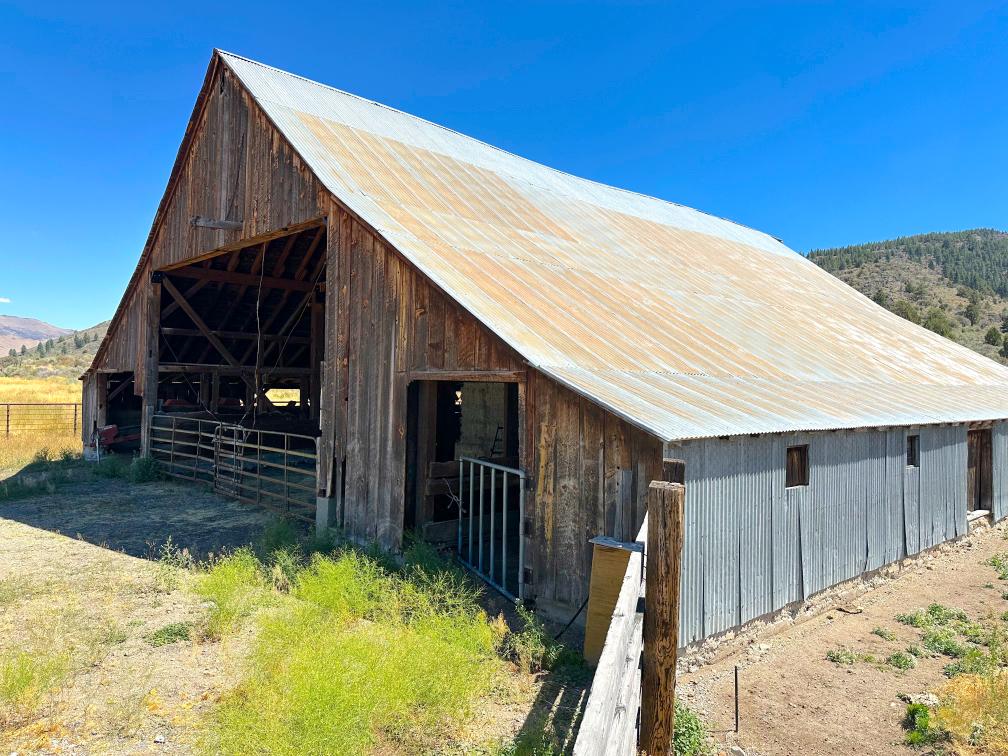 Far West Real Estate | Ranches | Antelope Valley Ranch