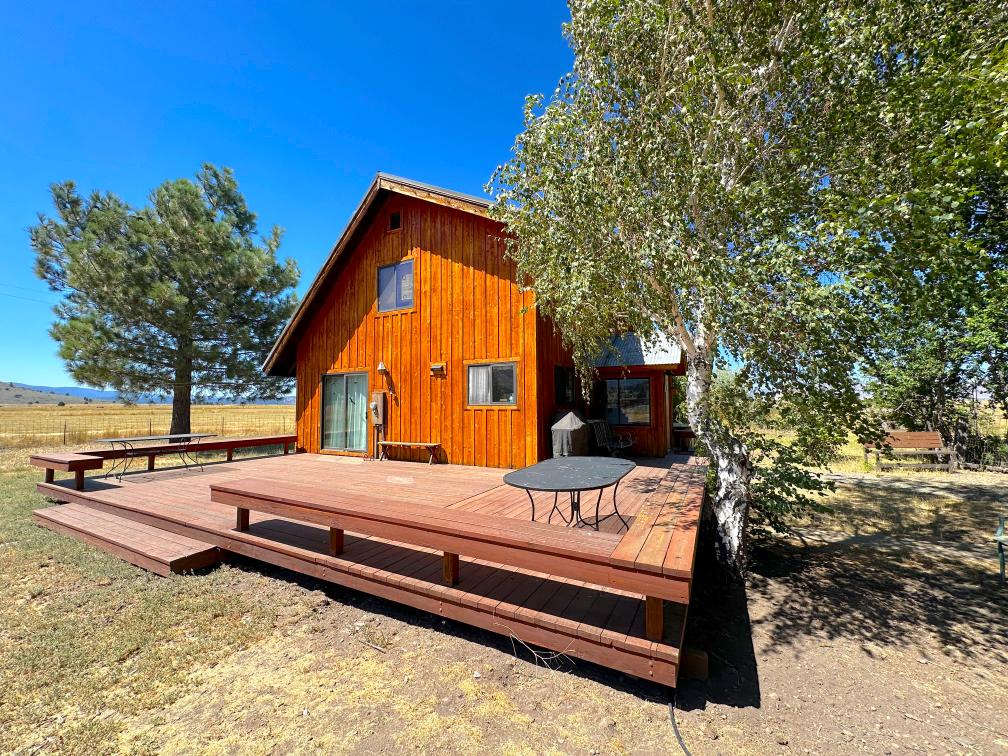 Far West Real Estate | Ranches | Antelope Valley Ranch